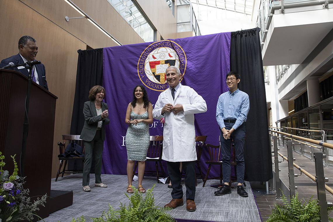 Holy Cross Names Science Complex for Fauci | NIH Record
