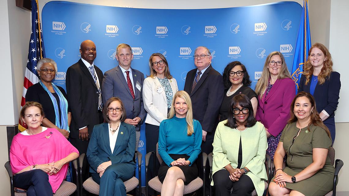 New Democrat Coalition Tours Three NIH Labs | NIH Record