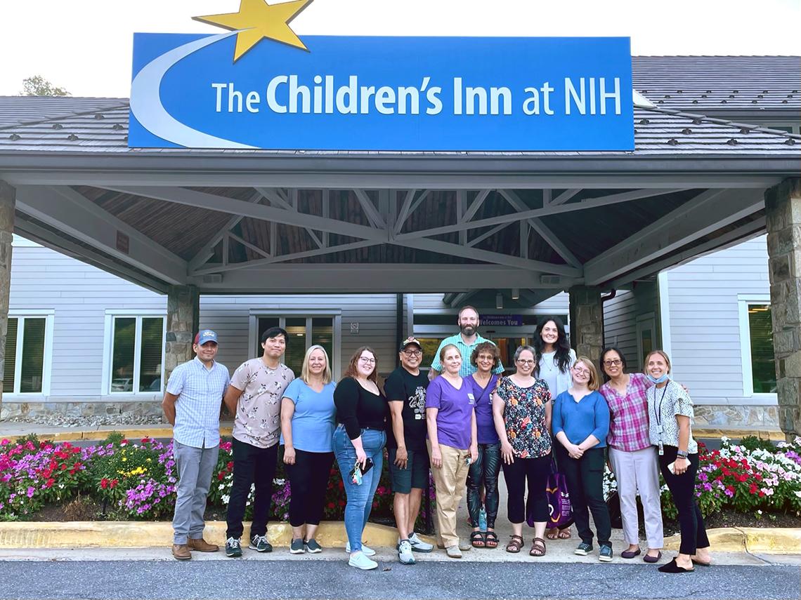 NCATS Staffers Serve Dinner at Children's Inn | NIH Record