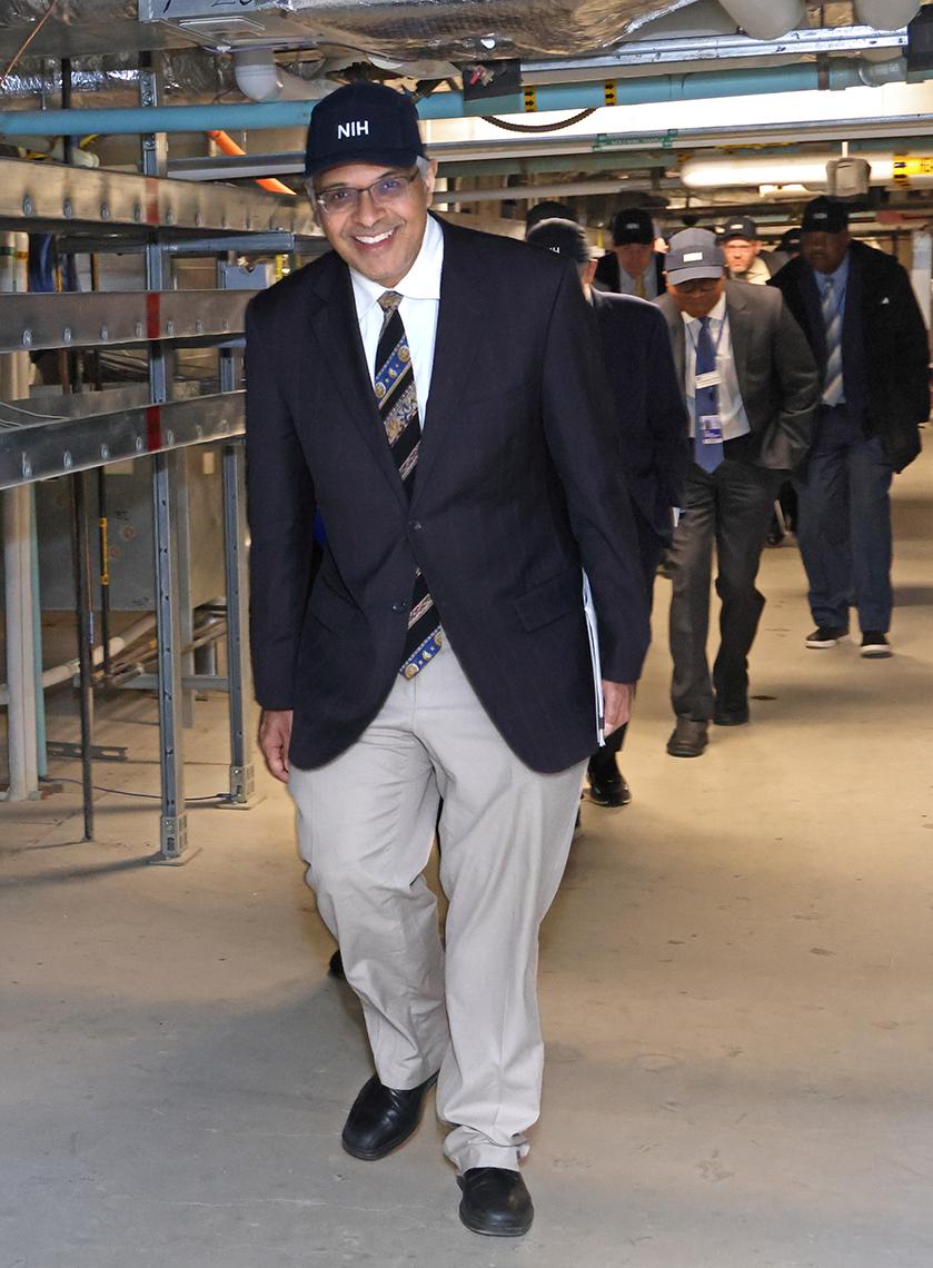 Bhattacharya Tours NIH’s Bethesda Campus | NIH Record