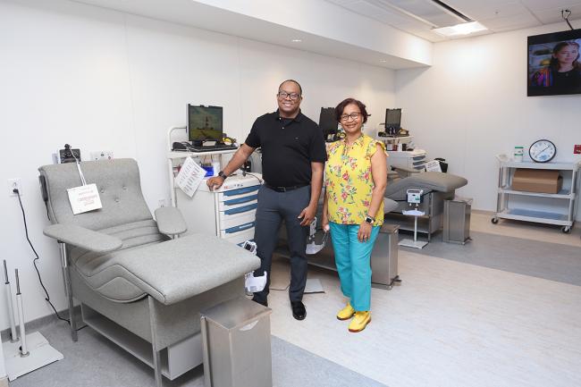 NIH Blood Bank Moves to New Location | NIH Record