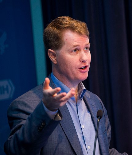 Big Data Clouds Are Feeding Personalized Nutrition | NIH Record