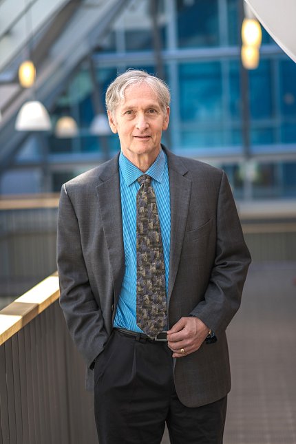 Tabin Explores How Birds Develop Voices | NIH Record