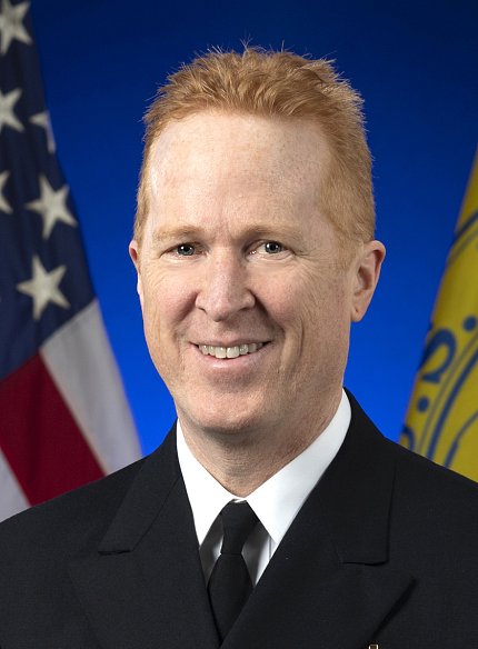 OAR Deputy Holtz Honored | NIH Record